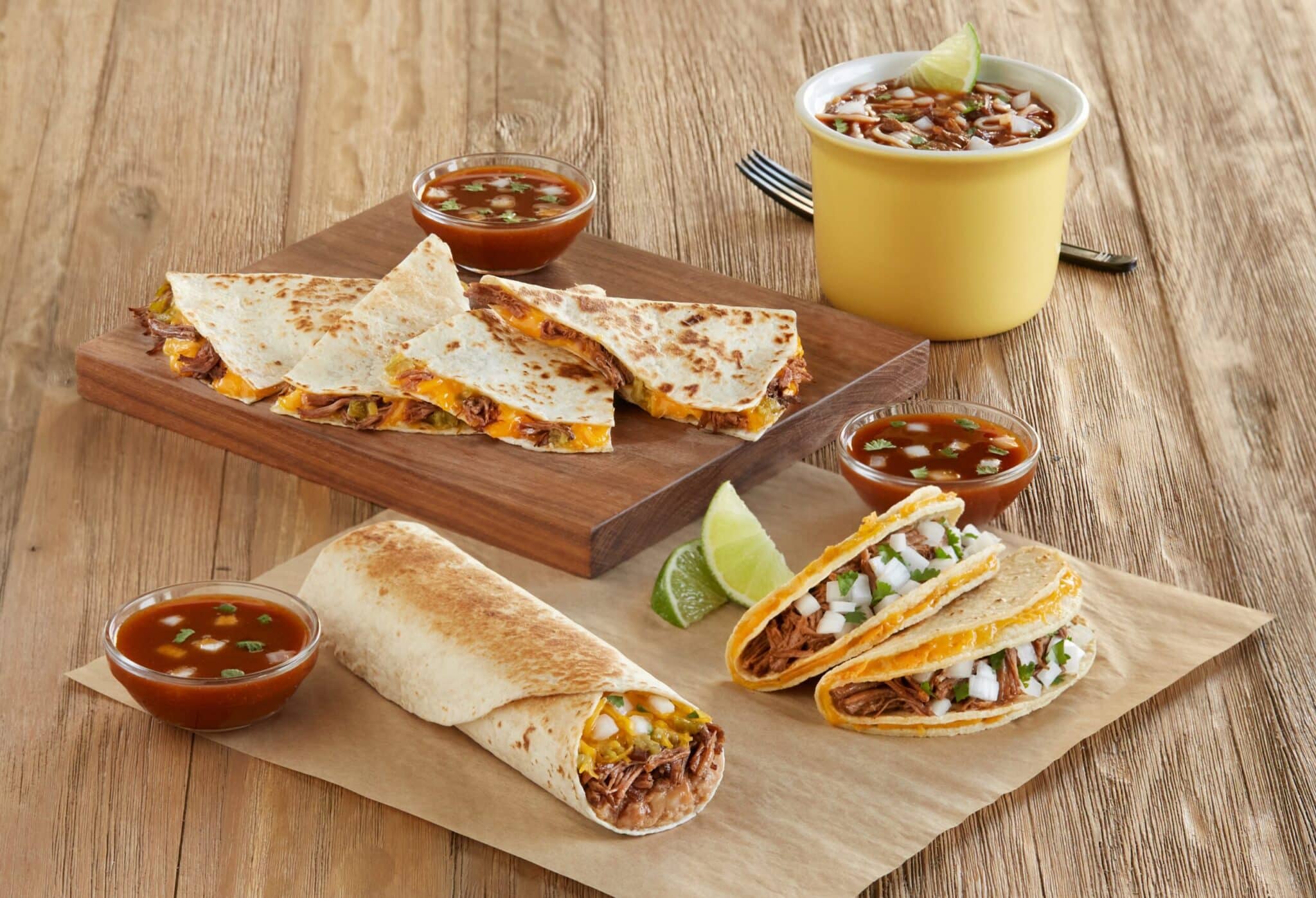 Del Taco Welcomes Back Popular Treats for Summer!
