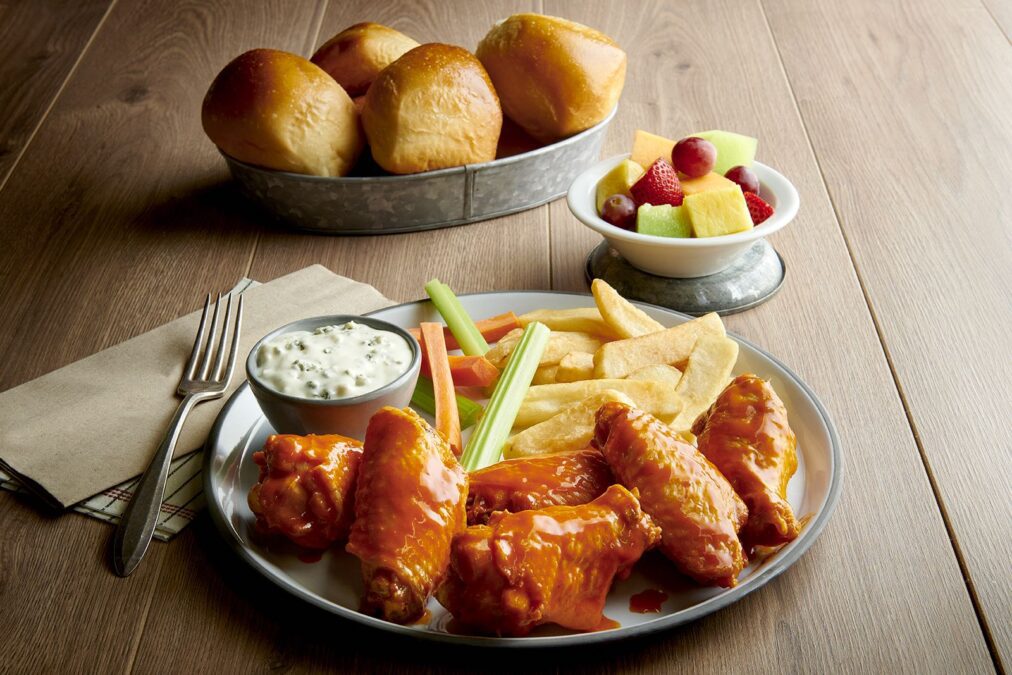 Savor These Unlimited Fan-Favorite Dishes at Golden Corral’s Summer Feast