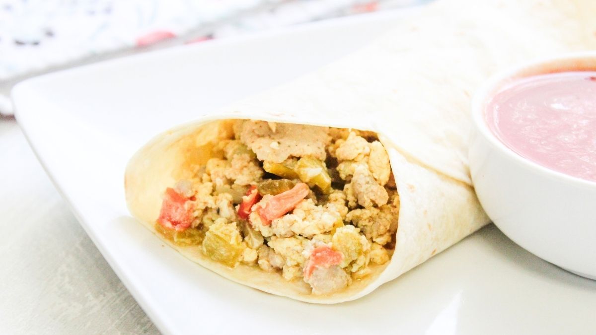 Homemade and Delicious McDonald’s Breakfast Burrito Recipe