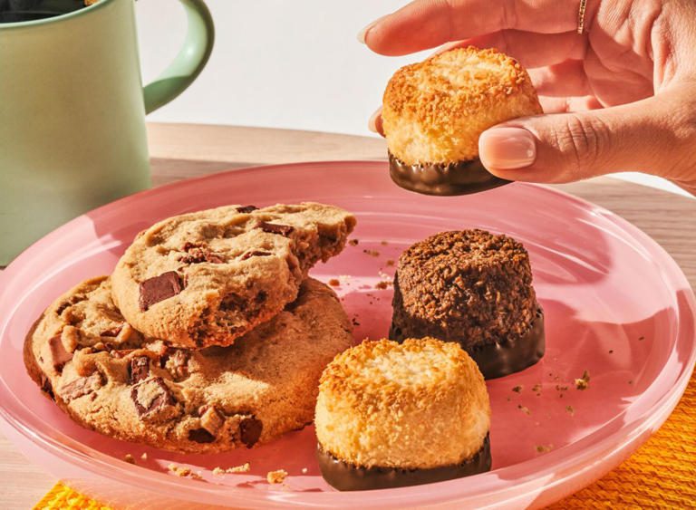 Panera Bread Unveils New Bakery Items Breakfast Delights Spicy Deal