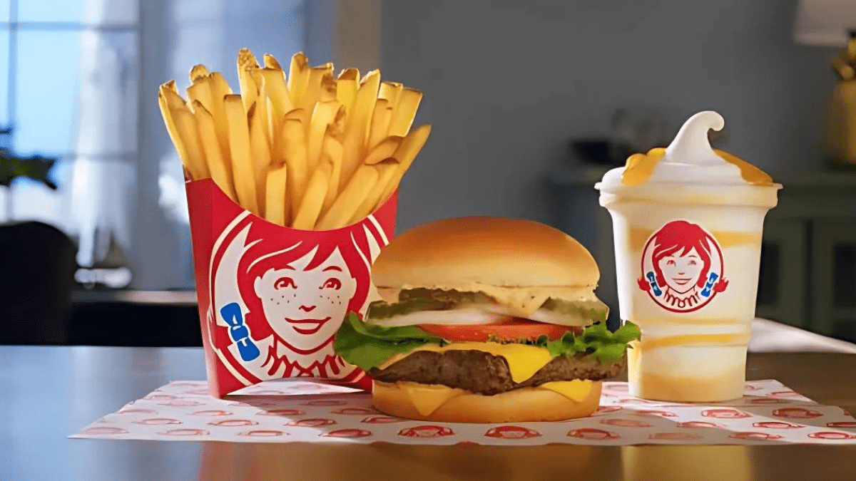 Celebrate 25 Years of SpongeBob with Wendy’s Krabby Patty Kollab