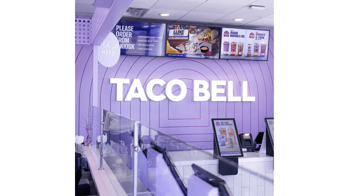 Taco Bell Dives into the Drink Trend with Live Más Cafe Launch