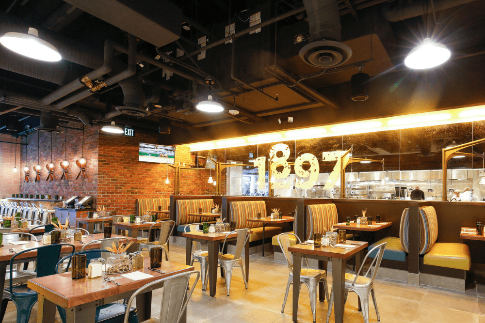 The 10 Fast Food Picks From Airports That Are Worth the Layover