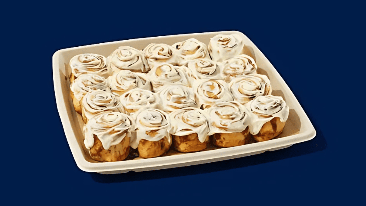 Cinnabon’s New Dessert Is a Cookie Dream Come True